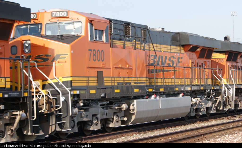 BNSF 7800